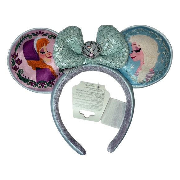 Disney | Accessories | Disney Parks Frozen Th Anniversary Anna Elsa ...